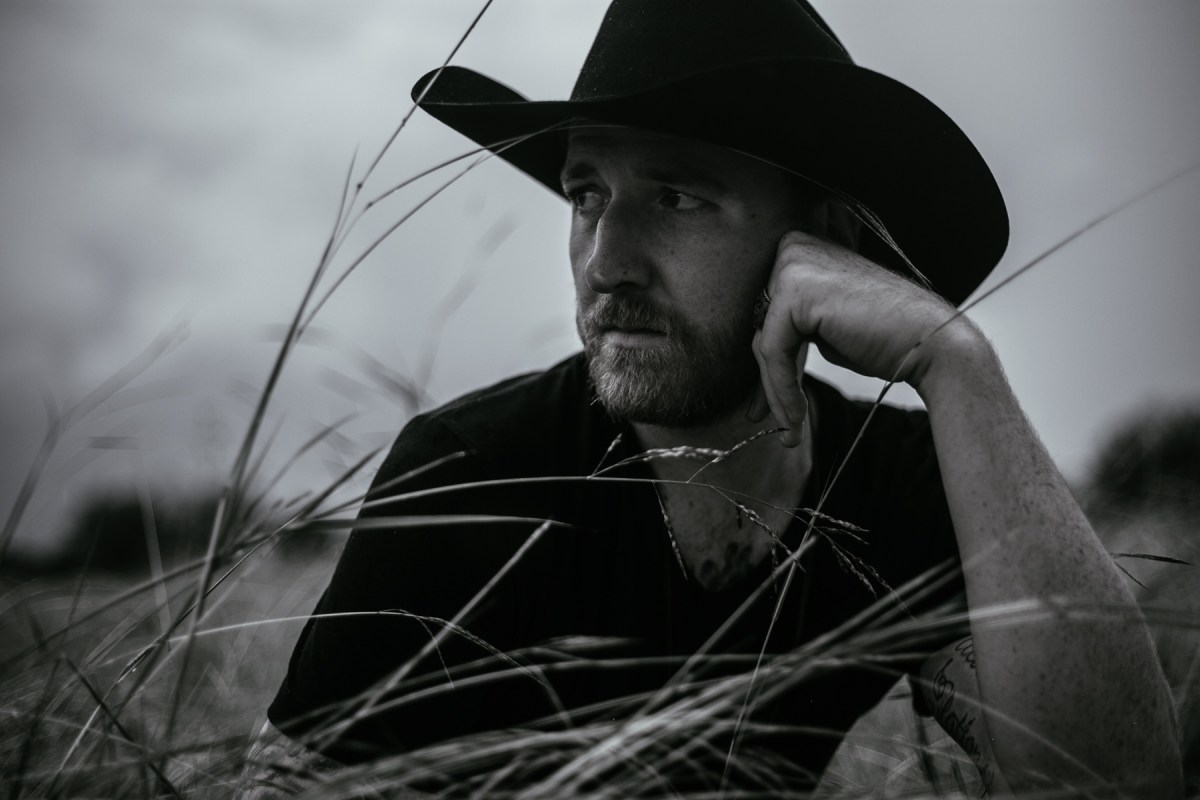 Texan artist Jonathan Terrell hits the UK for a short tour this week ...