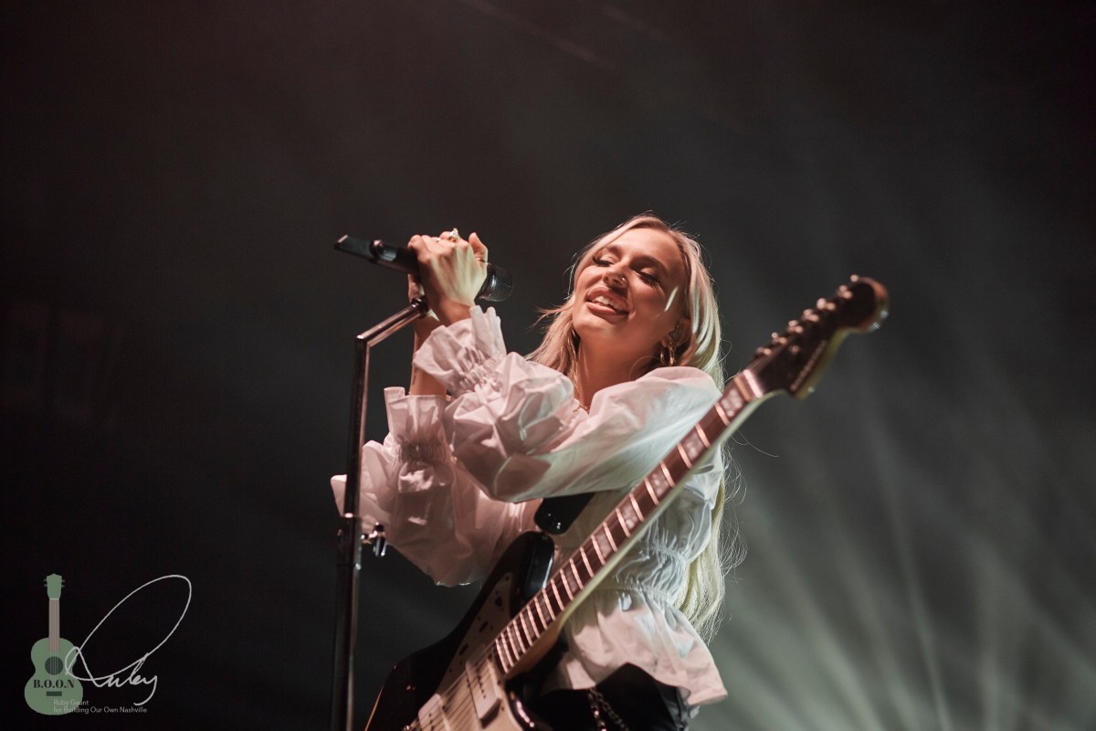 Lennon Stella – March 2nd – O2 Shepherds Bush Empire – Live Photography by Ruby Gaunt – Building ...